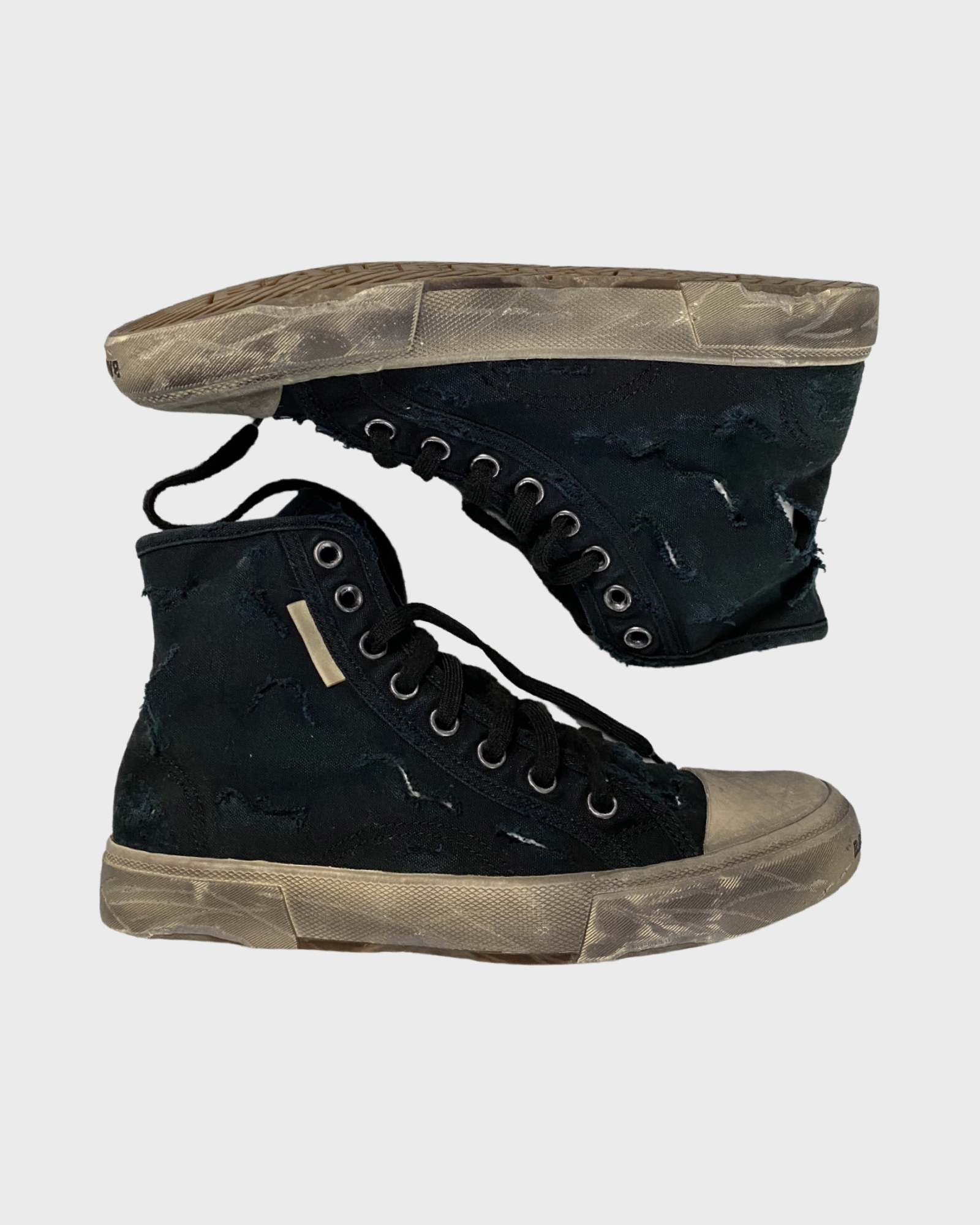 Balenciaga 1/100 Limited Edition trashed Paris sneakers Balenciaga 1/100 Limited Edition trashed Paris sneakers